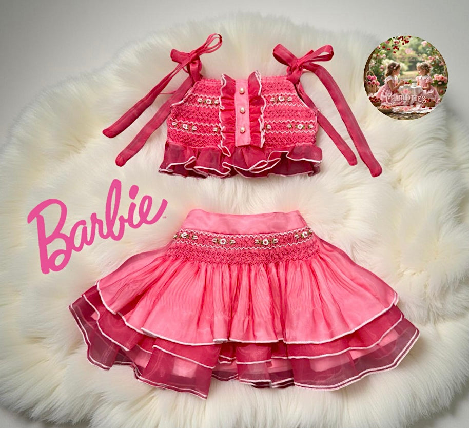 Isabelle ‘ hot pink Smocked Skirt & Crop top embroidered set 🩷🩷👑 ...